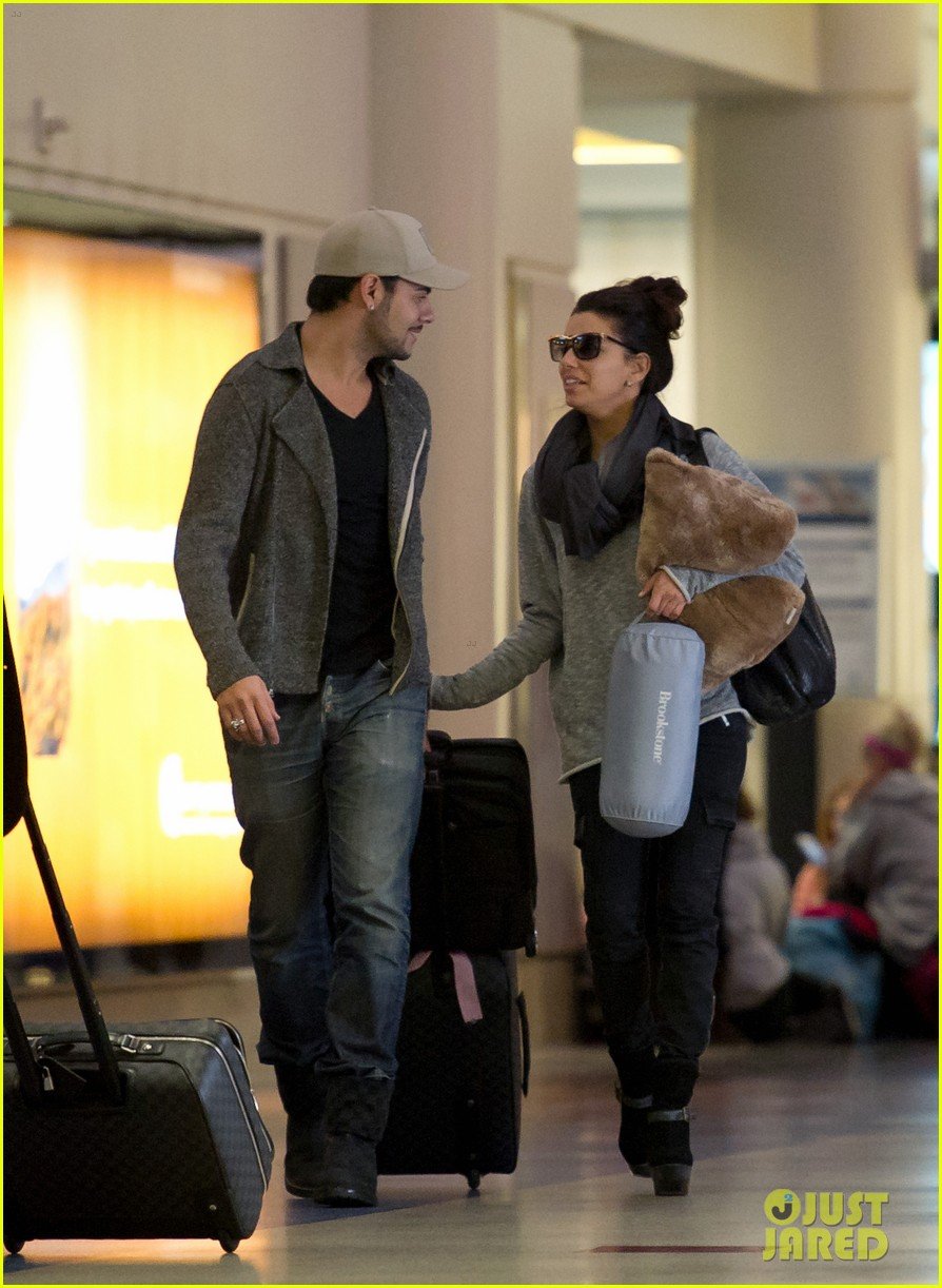 Eva Longoria & Eduardo Cruz: Late Night at LAX: Photo 2625152 | Eduardo ...