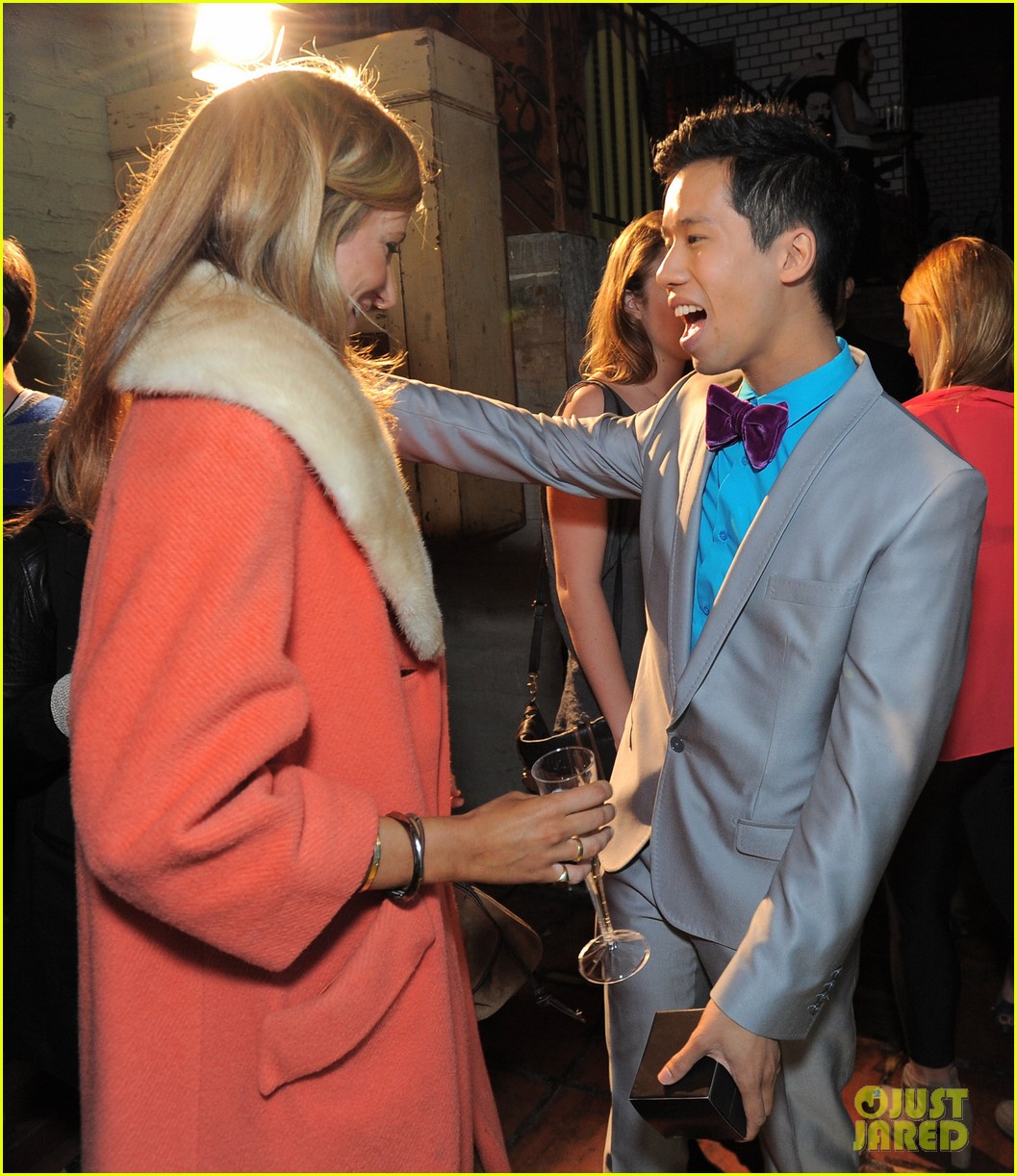 Just Jared: Best Birthday Bash Ever!: Photo 2642136 | Chloe Moretz ...