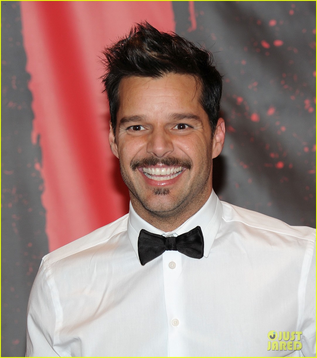 Ricky Martin: 'Evita' Curtain Call!: Photo 2638458 | Ricky Martin ...