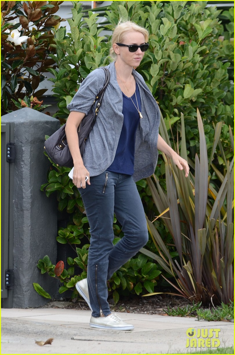 Naomi Watts: 'Grandmothers' Set With Xavier Samuel: Photo 2641534 ...