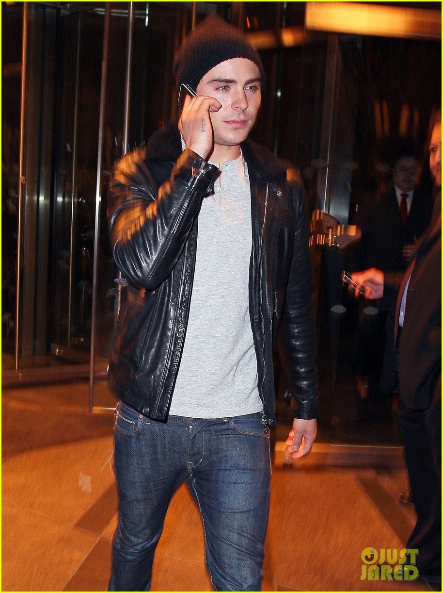 Zac Efron: 'Went Wild' Filming 'The Lorax'!: Photo 2635180 | Zac Efron ...
