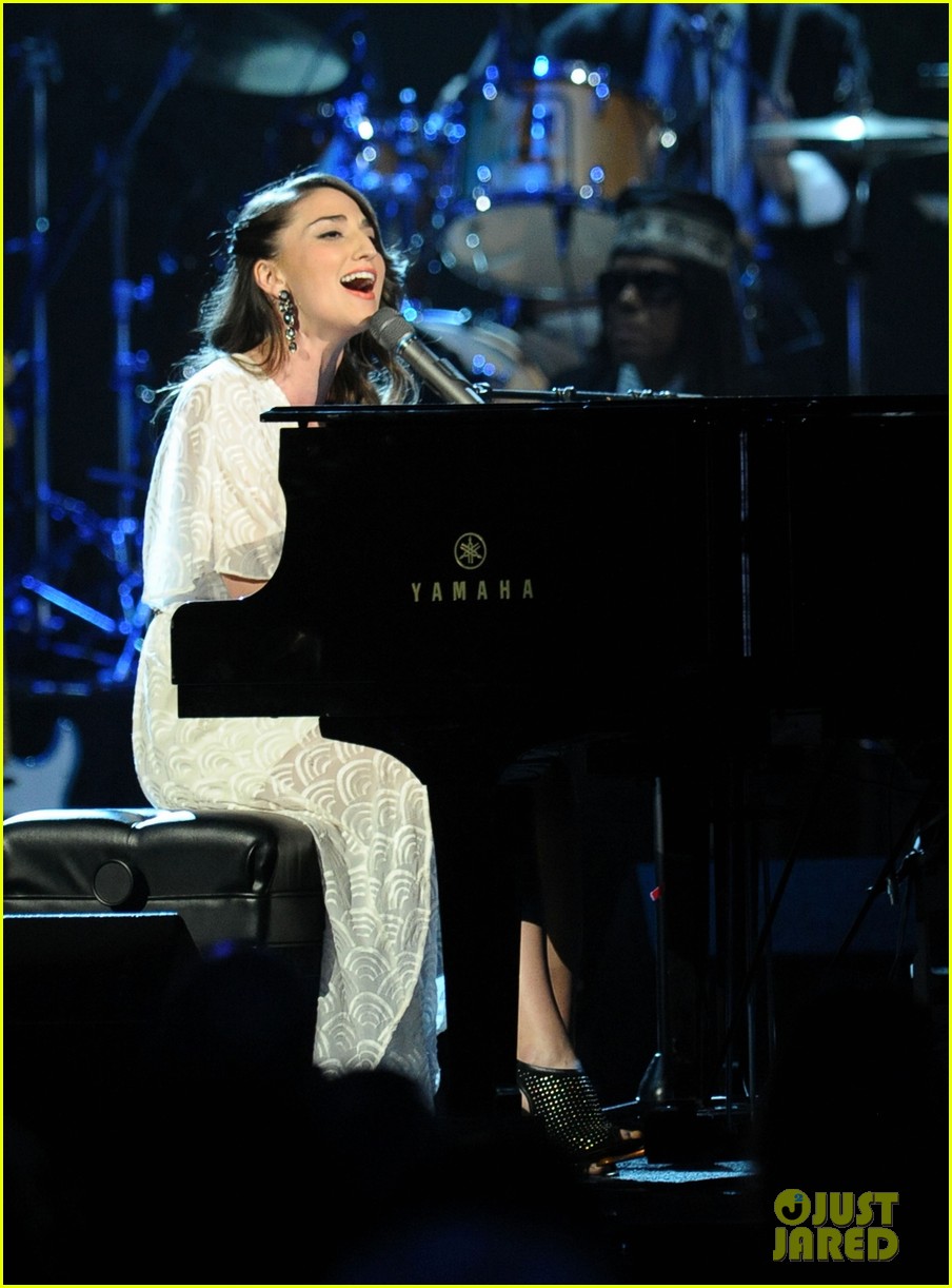 Sara Bareilles: Rock and Roll Hall of Fame Induction!: Photo 2649104 ...