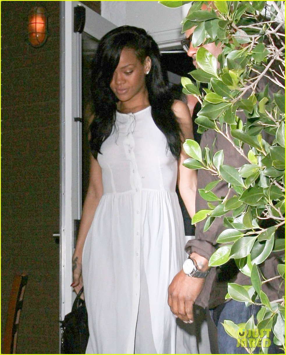 Rihanna: 'First Date In Almost 2 Yearz'!: Photo 2651308 | Rihanna ...
