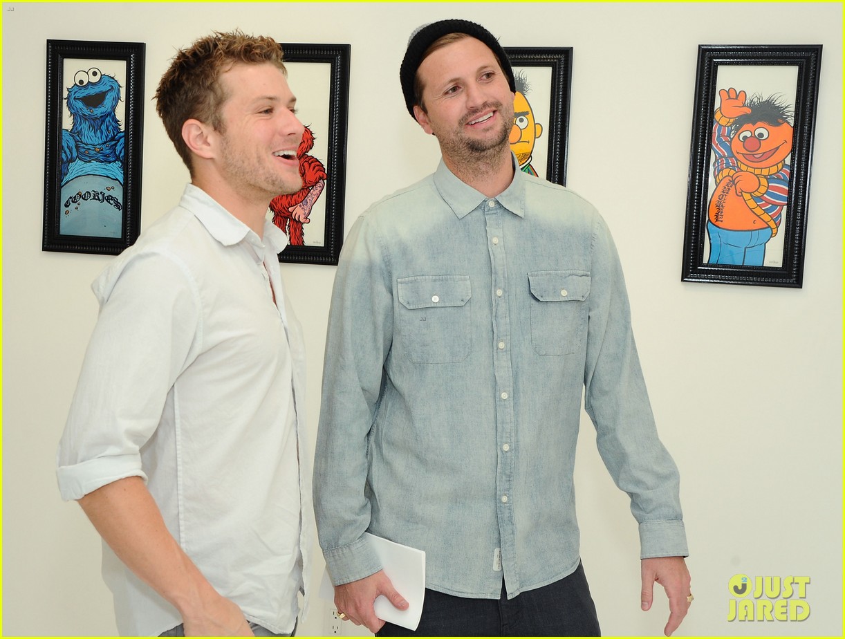 Ian Somerhalder & Ryan Phillippe: Neff Headwear Exhibit!: Photo 2655153 ...