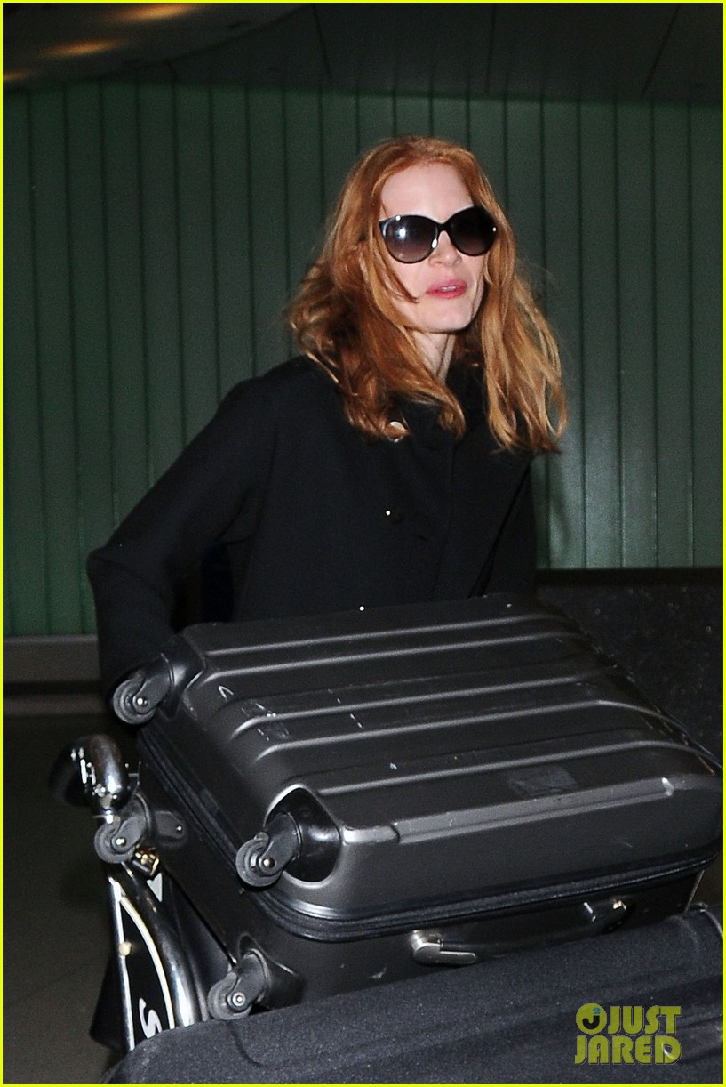 Jessica Chastain: LAX Lovely!: Photo 2655844 | Jessica Chastain Photos ...