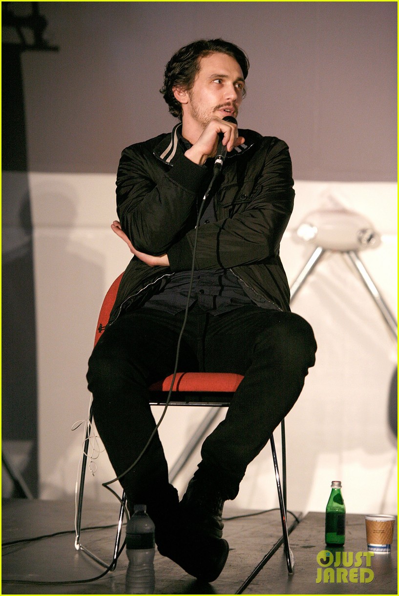James Franco: 'Dangerous Book Four Boys' Signing!: Photo 2658160 | 00 ...