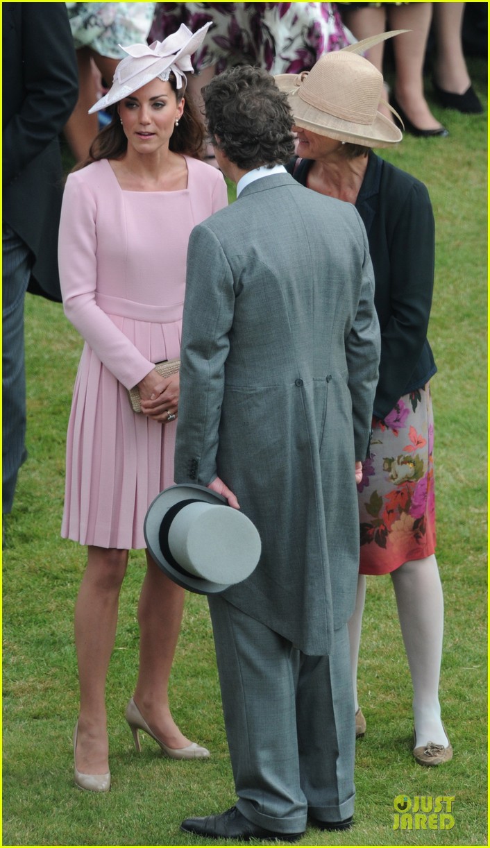 Duchess Kate: Buckingham Palace Garden Tea Party!: Photo 2668067 | Kate ...
