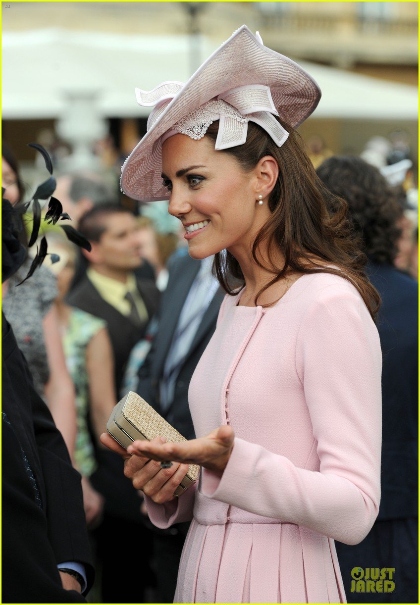 Duchess Kate: Buckingham Palace Garden Tea Party!: Photo 2668076 | Kate ...