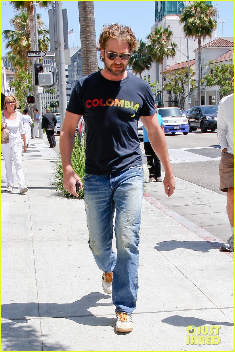 Gerard Butler: Doctor's Checkup in Beverly Hills: Photo 2671331 ...