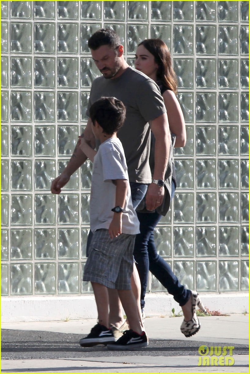Megan Fox: Father's Day Mass with Brian Austin Green: Photo 2676484 ...