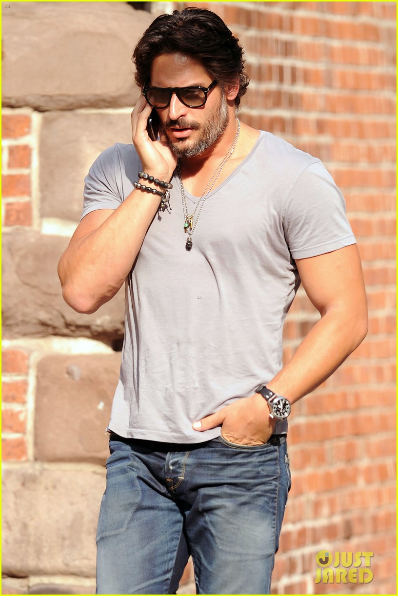 Joe Manganiello: 'Magic Mike' In Theaters Now!: Photo 2680777 | Joe ...