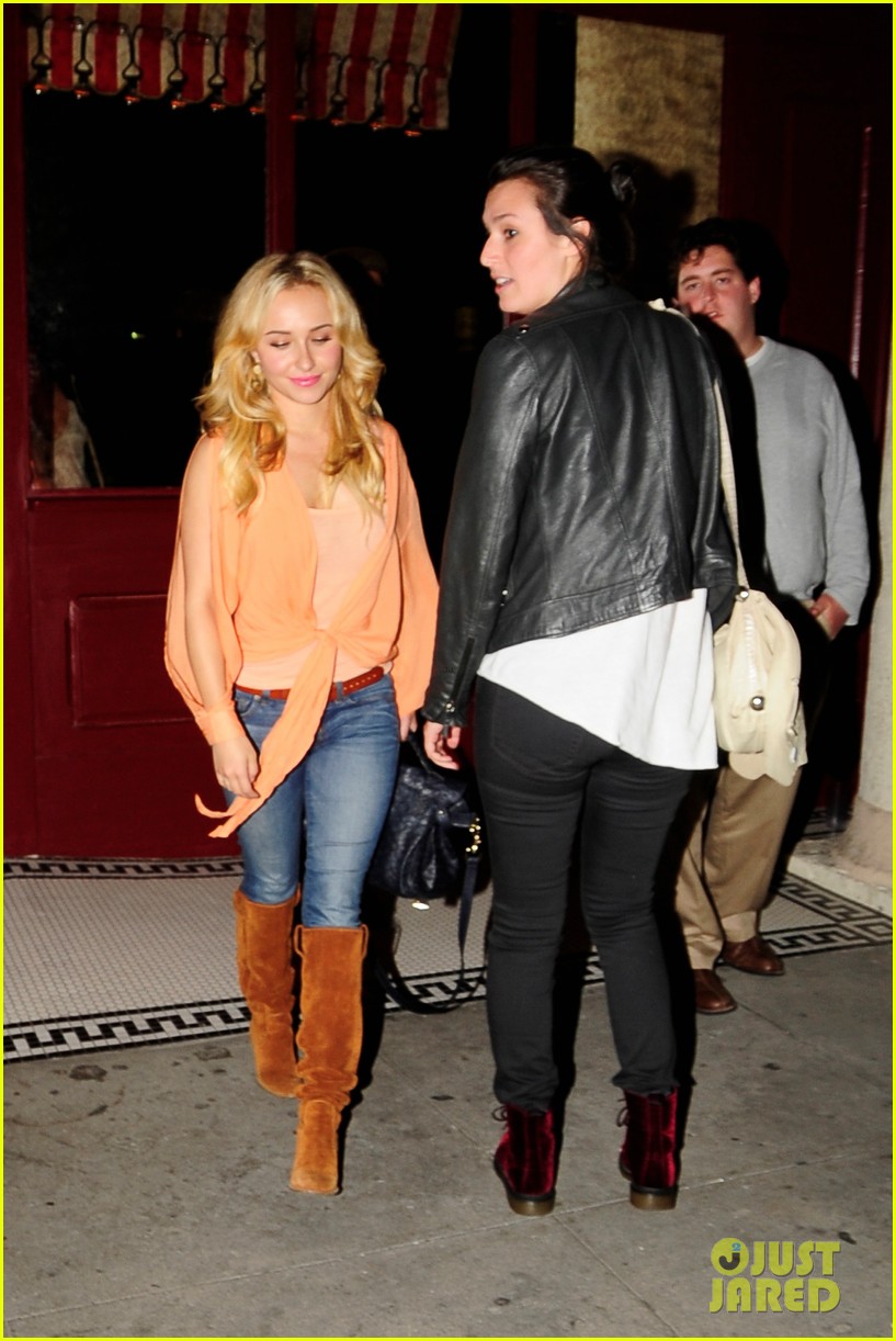 Hayden Panettiere: Peace Out, Pikey Bar!: Photo 2674285 | Hayden ...