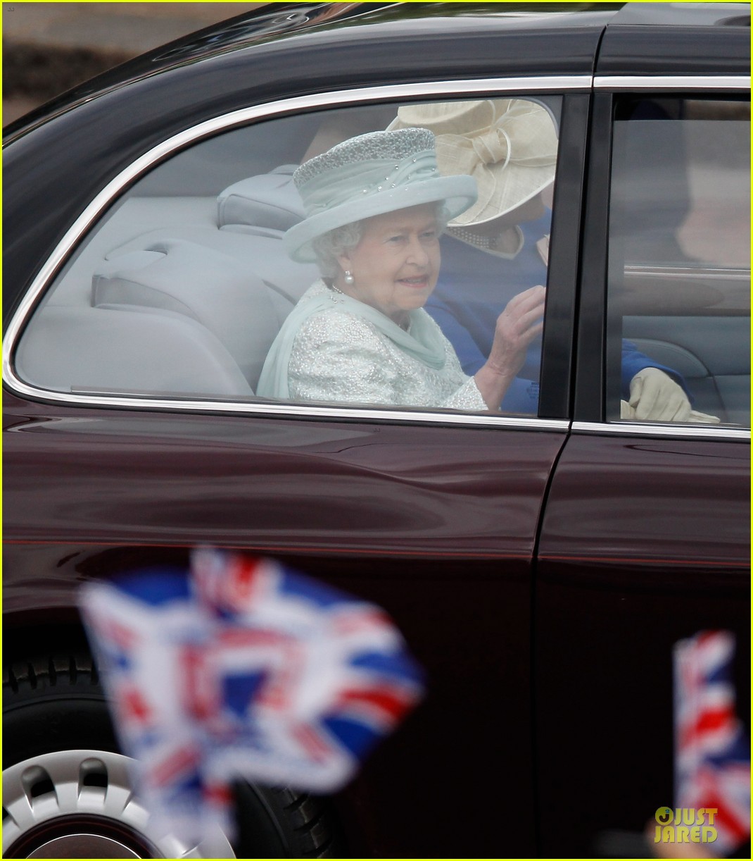 President Obama Sends 'Heartfelt Congratulations' to The Queen: Photo ...