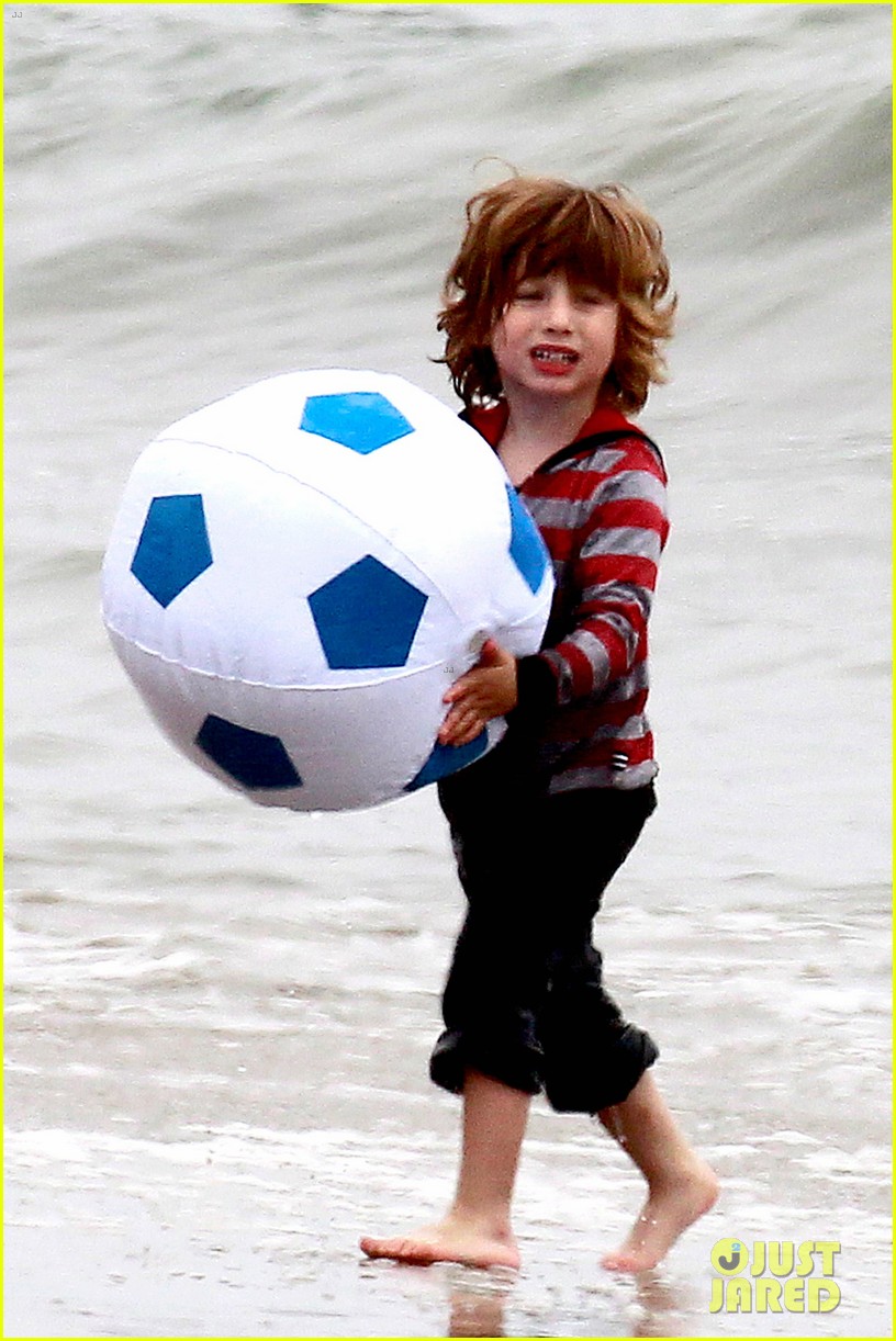 Christina Aguilera & Matthew Rutler: 4th of July with Max!: Photo ...