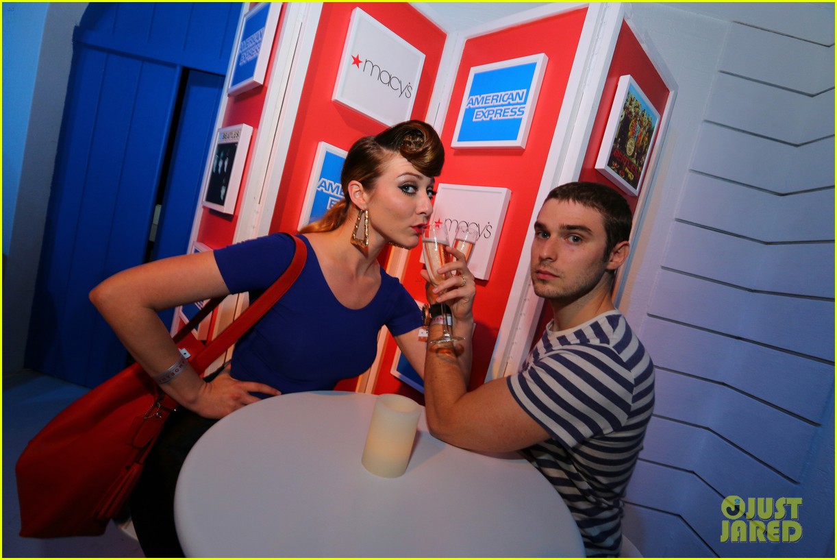 Karmin's 'Hello' Video Premiere - Watch Now!: Photo 2698395 | Karmin ...