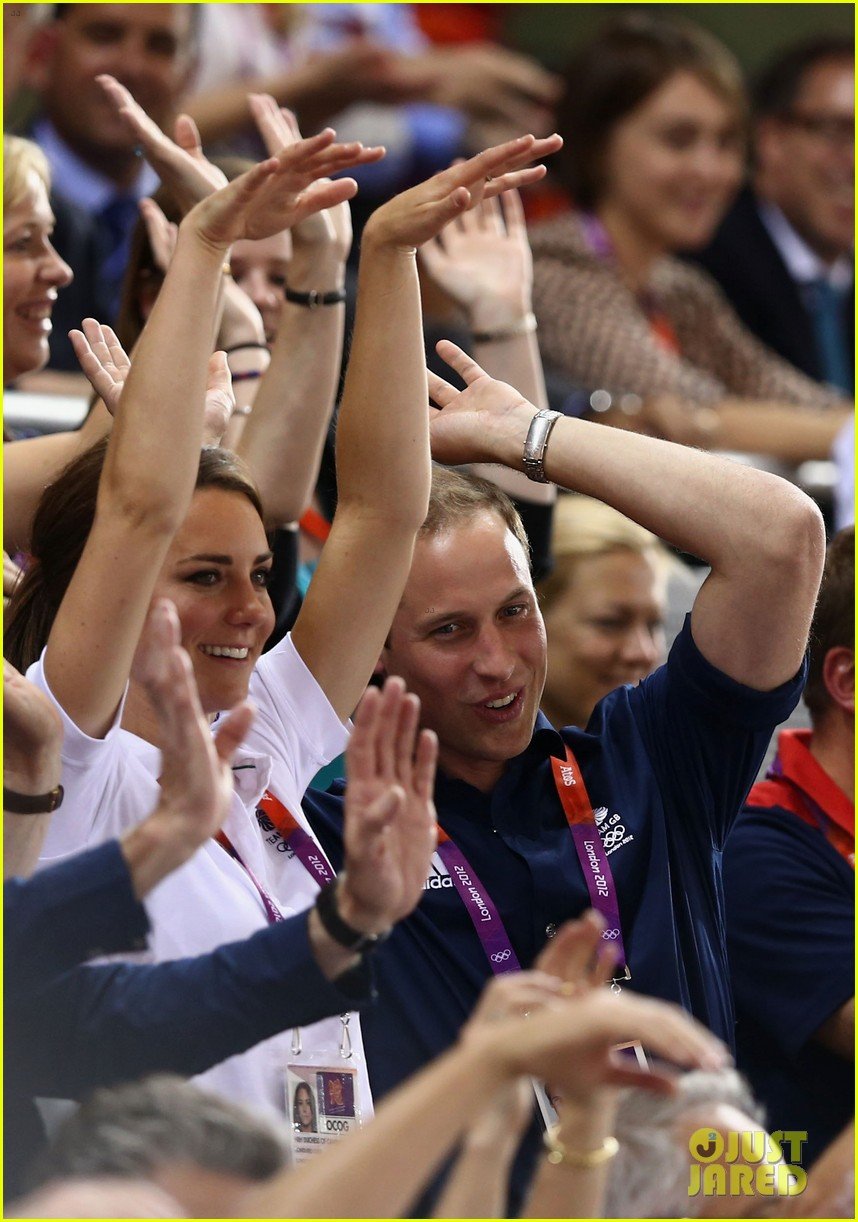 Duchess Kate & Prince William Celebrate Great Britain's Cycling Win at ...