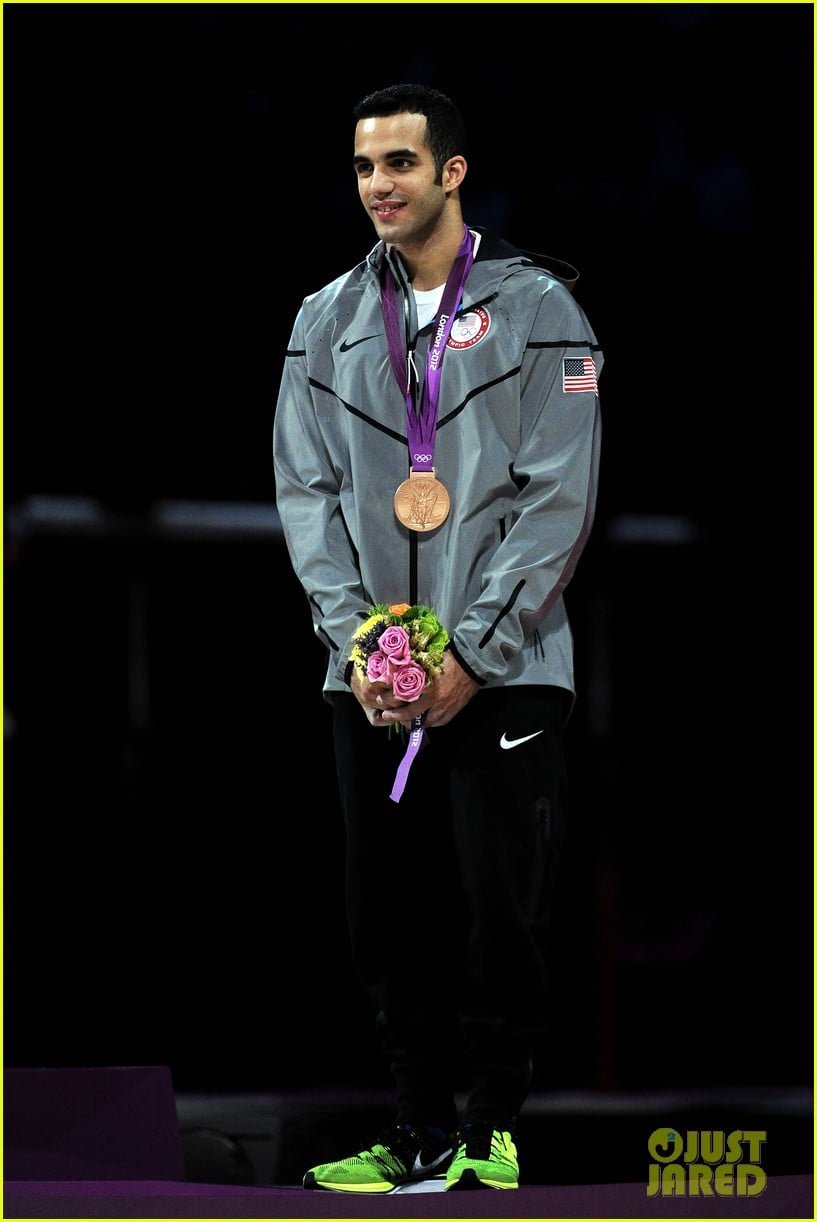 USA's Danell Leyva Wins Bronze in Men's Individual All-Around Final ...