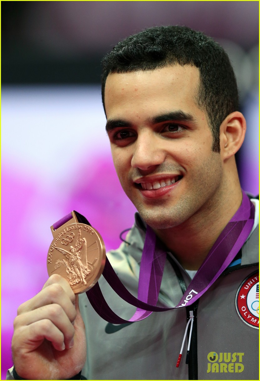 USA's Danell Leyva Wins Bronze in Men's Individual All-Around Final ...