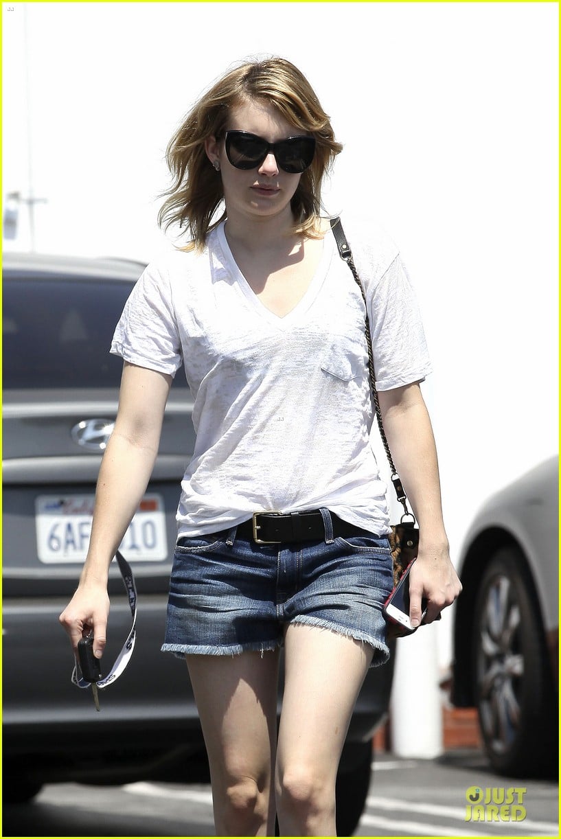 Emma Roberts: 'Seventeen' Pretty Amazing TV Judge!: Photo 2711797 ...