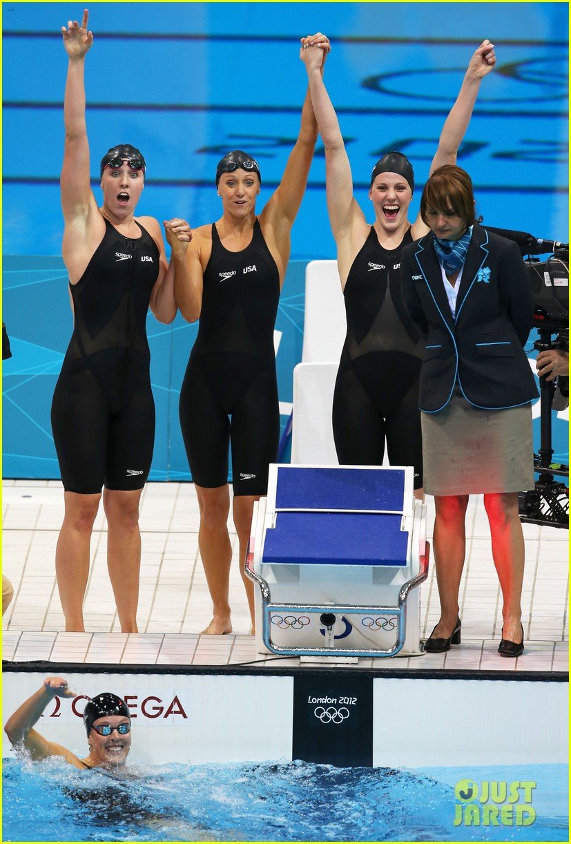 U.S. Women's Swimming Team Wins Gold in 4x200m Relay!: Photo 2695430 ...