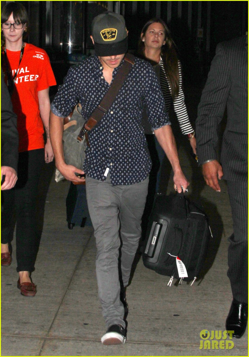 Zac Efron: Back in Toronto for 'Paperboy' Premiere!: Photo 2721448 ...