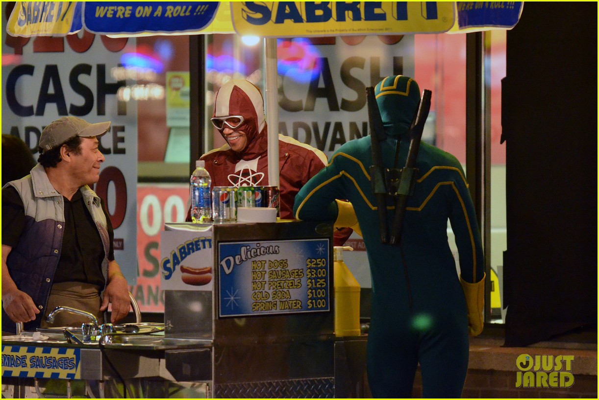 Aaron Taylor-Johnson & Jim Carrey: 'Kick-Ass 2' Set!: Photo 2726749 ...