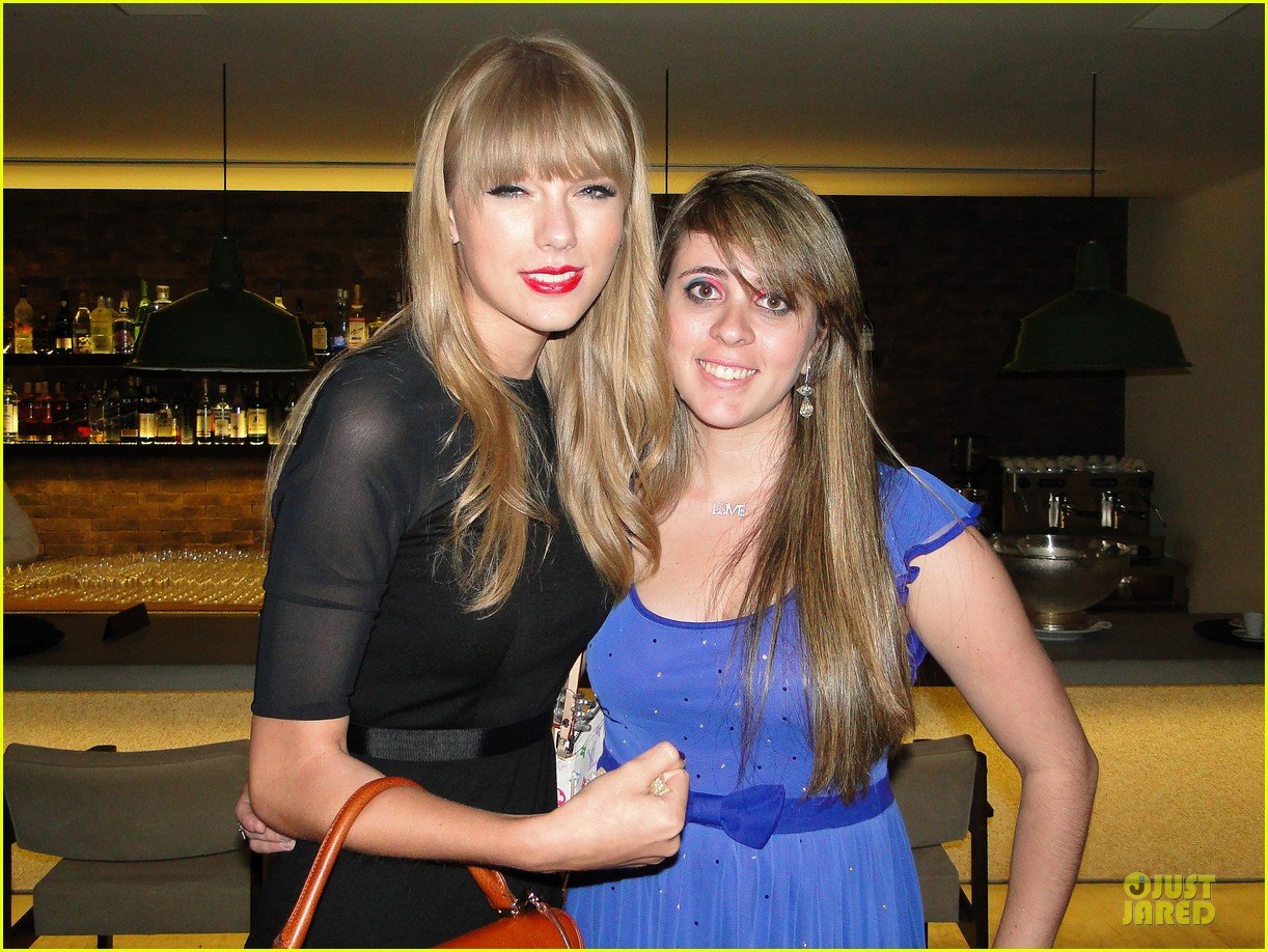 Taylor Swift: Rockin' Rio!: Photo 2721878 | Taylor Swift Photos | Just ...
