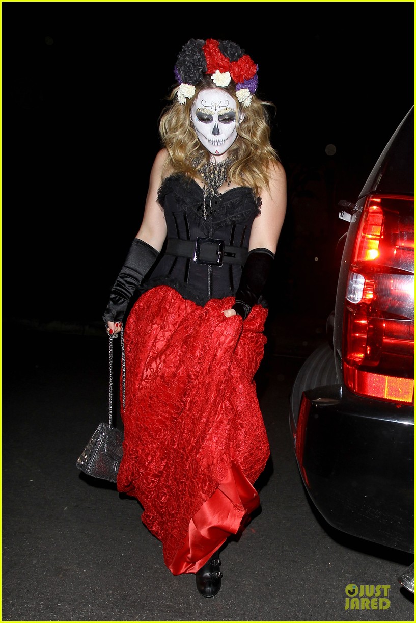 Hilary Duff & Mike Comrie: Day of the Dead Halloween Couple!: Photo ...