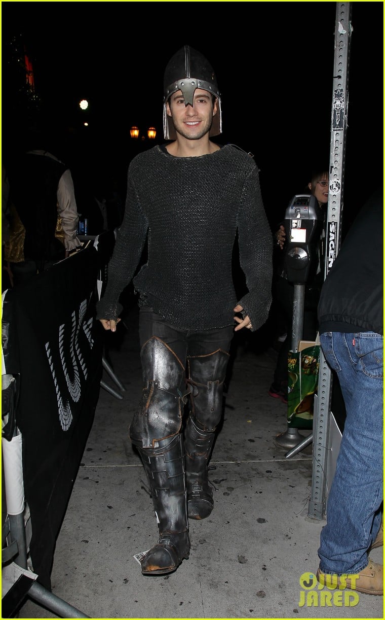Shenae Grimes & Josh Beech: Matthew Morrison's Halloween Party 2012 ...