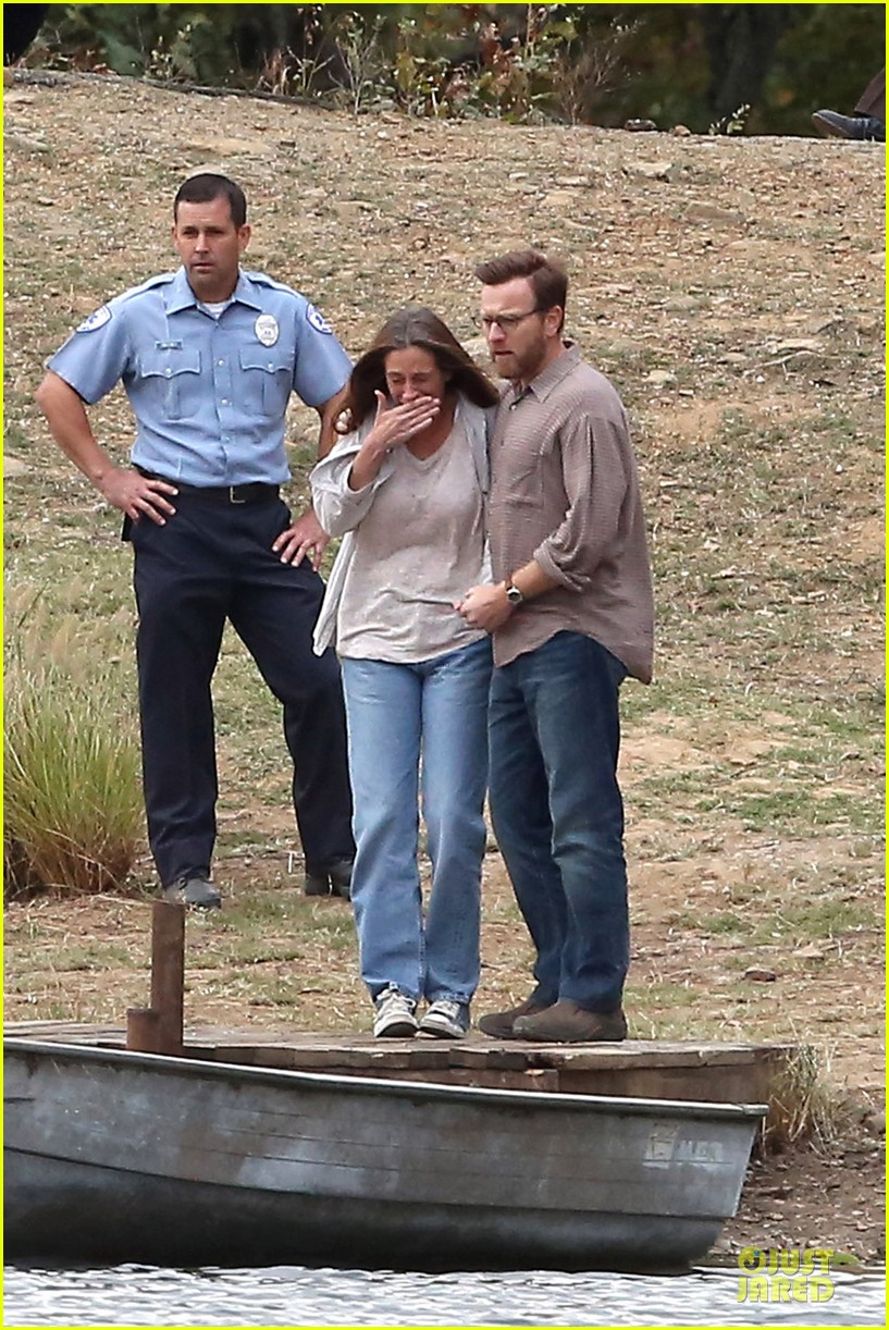 Julia Roberts: 'August Osage County' Set with Ewan McGregor!: Photo ...