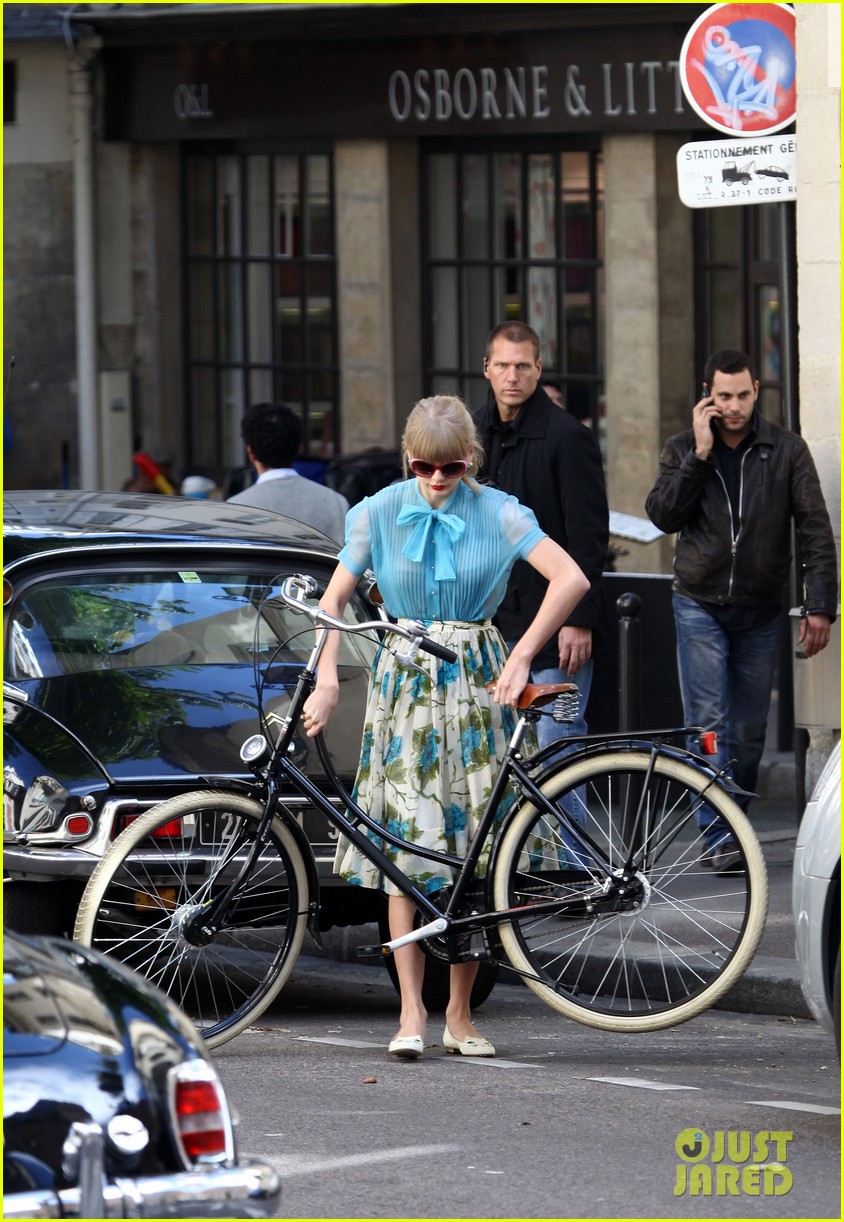 Taylor Swift: 'Begin Again' Video Shoot & 'Red' Preview Clip!: Photo 2731276 | Taylor Swift ...