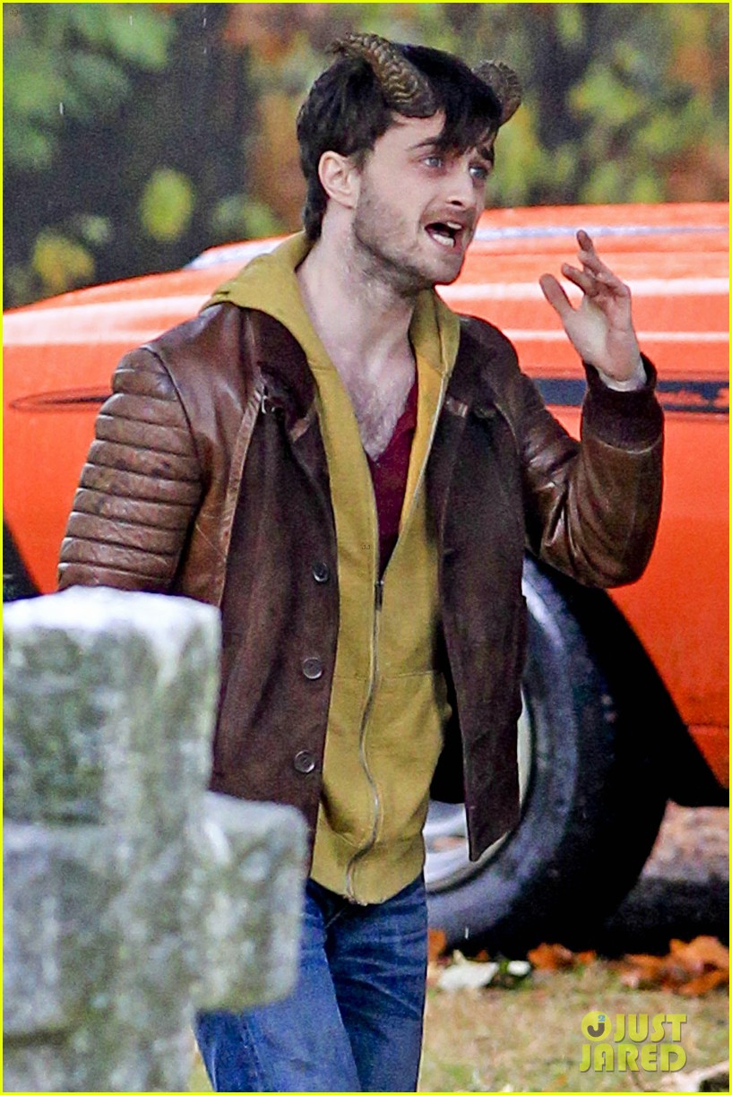 Daniel Radcliffe: Distressed in 'Horns'!: Photo 2749977 | Daniel Radcliffe Photos | Just Jared ...