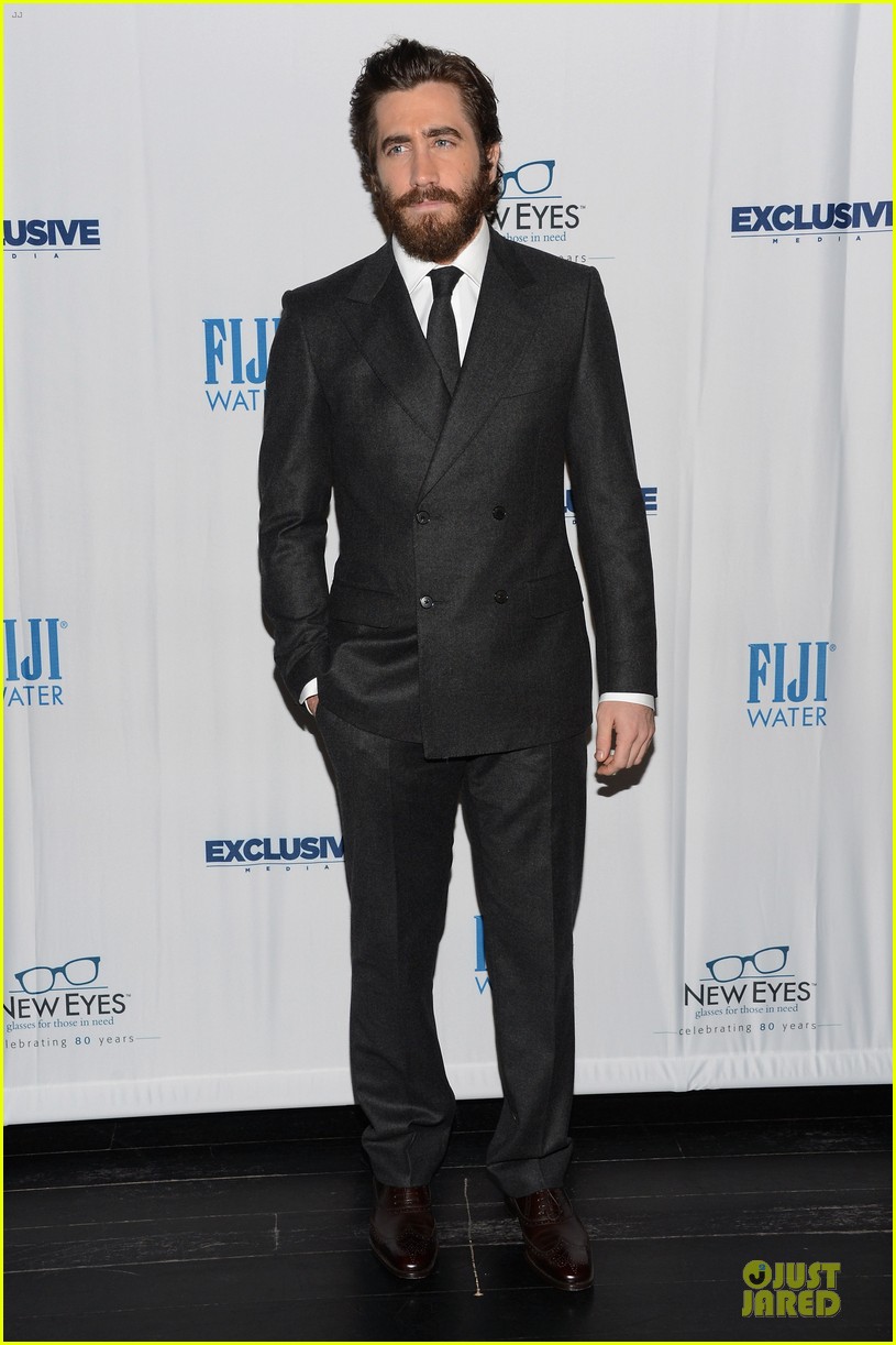 Jake Gyllenhaal: New Eyes for the Needy Gala Honoree!: Photo 2761166 ...