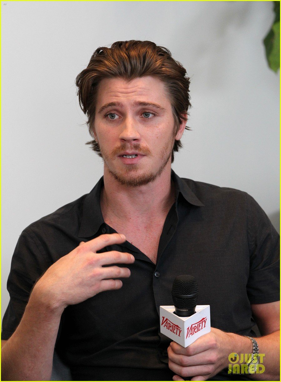 Kerry Washington & Garrett Hedlund: Variety Awards Studio!: Photo ...