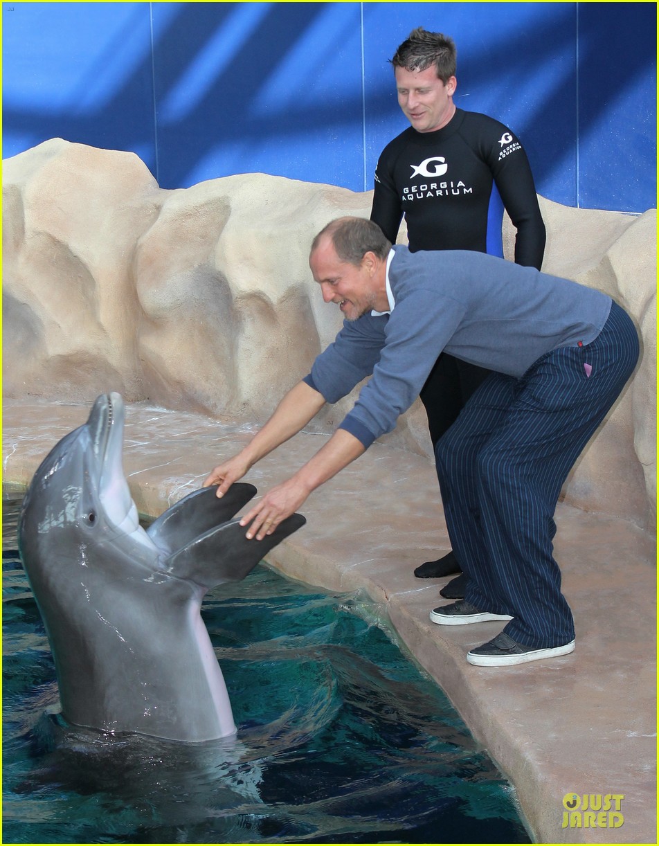 Jennifer Lawrence: Ocean Voyager Swimmer!: Photo 2757209 | Elizabeth ...