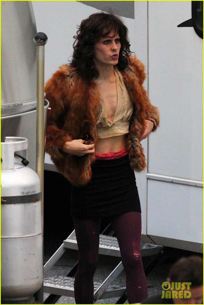 Jared Leto Cross Dresses on 'Dallas Buyers Club' Set!: Photo 2758413 ...