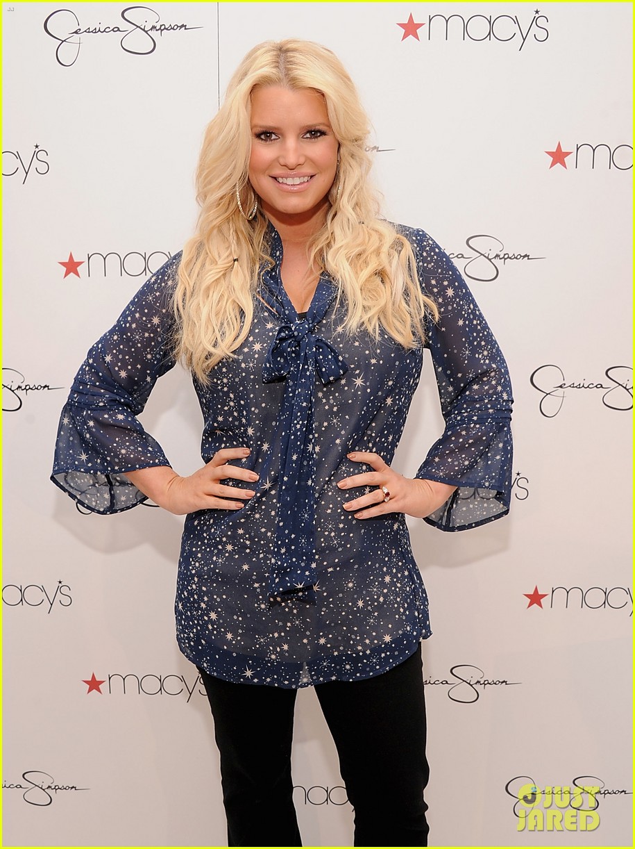 Jessica Simpson: Macy's Collection Event with Ashlee!: Photo 2754989 ...