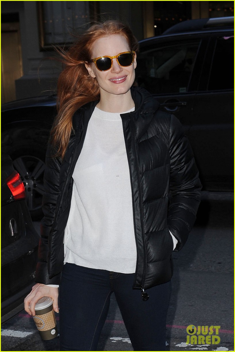 Jessica Chastain: Sunday Show Smiles!: Photo 2782535 | Jessica Chastain ...