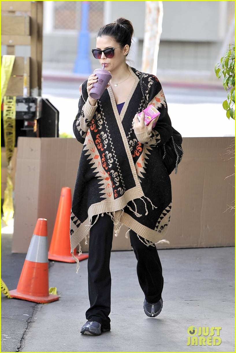 Jenna Dewan: Earth Bar Pick-Me-Up!: Photo 2797388 | Jenna Dewan ...