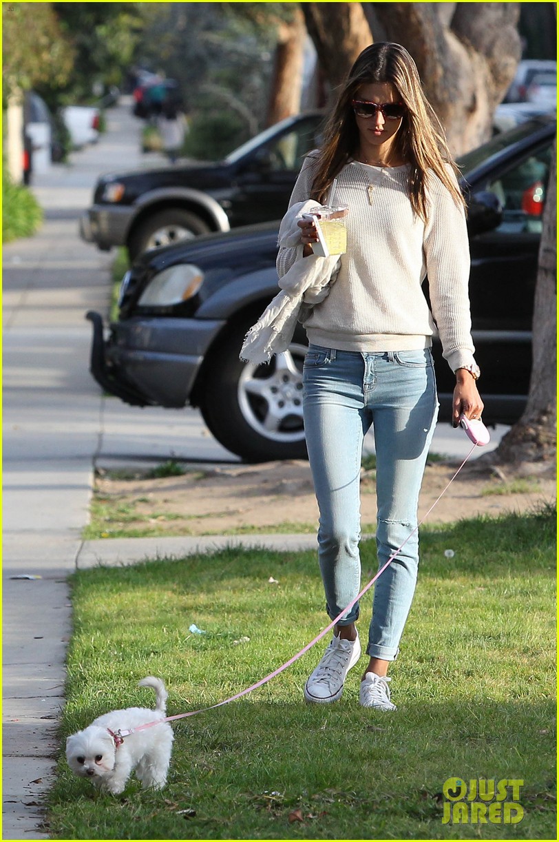 Alessandra Ambrosio & Jamie Mazur: Family Friday Stroll!: Photo 2813691 ...