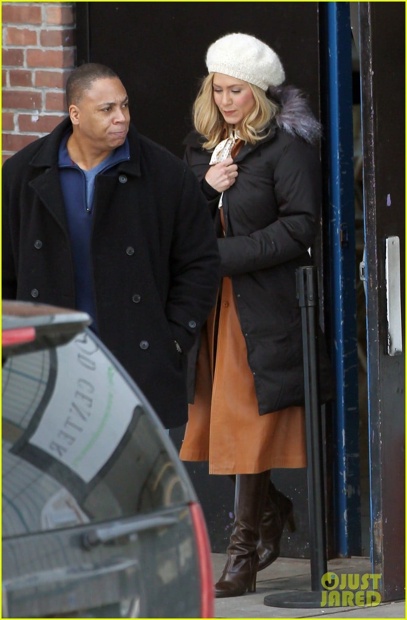 Jennifer Aniston: 'She's Funny That Way' Star!: Photo 2810755 ...