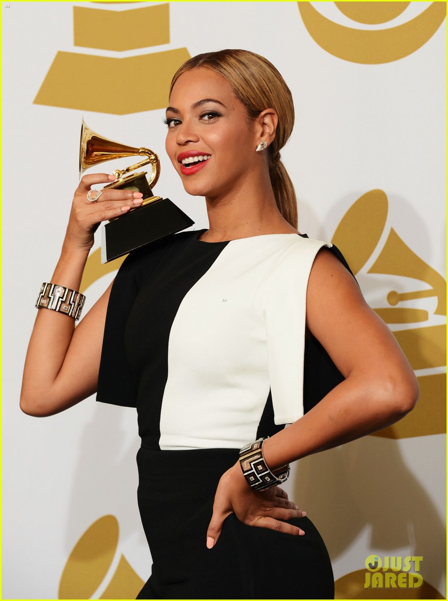 Beyonce & Jay-Z: Grammys 2013 Winners Room Photos!: Photo 2809645 | Beyonce Knowles, Jay Z ...