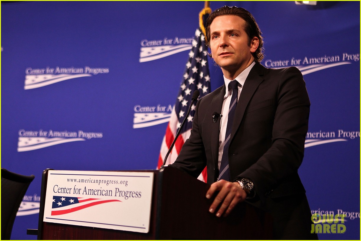 Jennifer Lawrence: Santa Barbara Film Festival Honoree!: Photo 2803622 ...