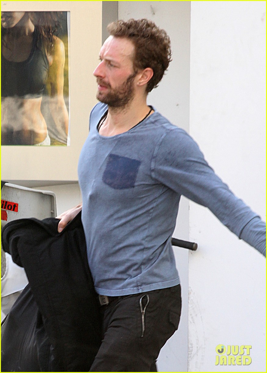 Chris Martin: Coldplay's 'Clocks' Crowned 'Greatest Hit': Photo 2804197 ...