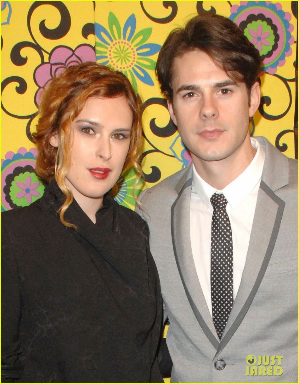 Rumer Willis & 'New Normal' Cast: Family Equality Event!: Photo 2810077 ...