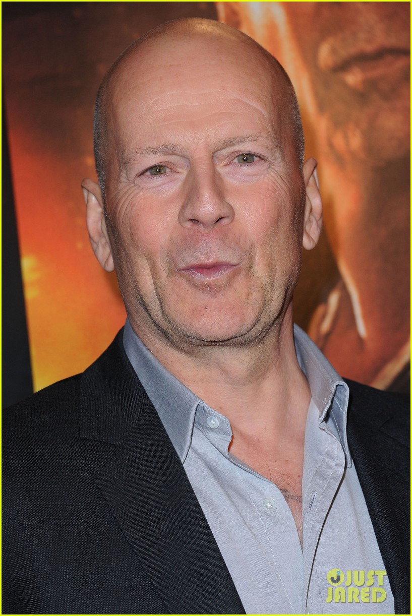 Bruce Willis & Jai Courtney: 'Good Day to Die Hard' Fan Event: Photo ...