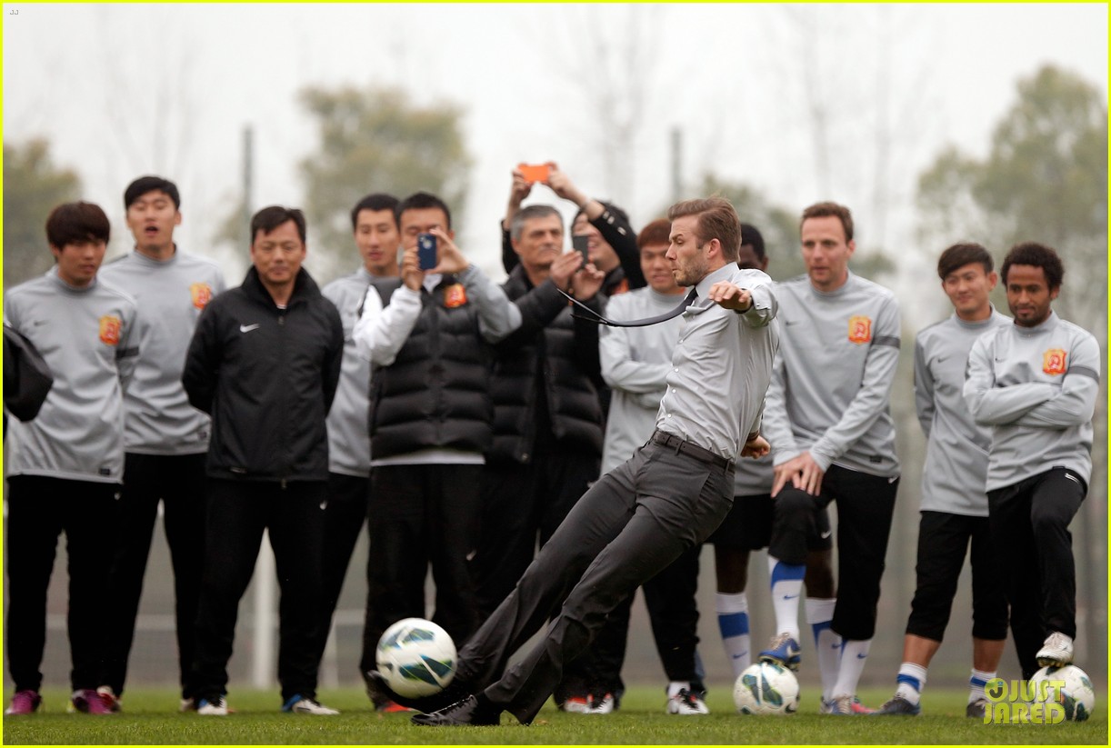 Victoria Beckham: Whitney Houston's 'The Bodyguard' Musical!: Photo ...