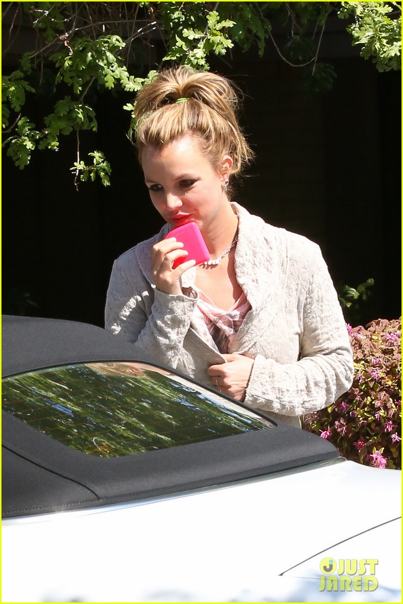 Photo: britney spears on a big workout kick 02 | Photo 2839309 | Just ...