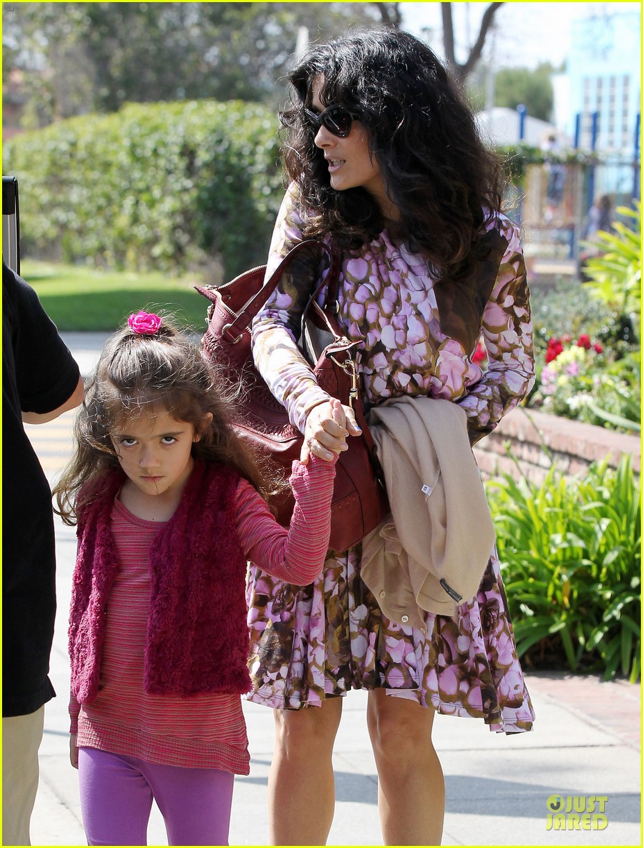 Salma Hayek & Valentina: Doctor's Office Visit!: Photo 2825343 ...
