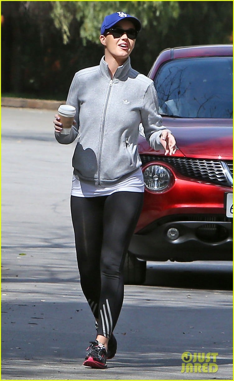 Katy Perry: Sunny Morning Workout!: Photo 2826583 | Katy Perry Photos ...